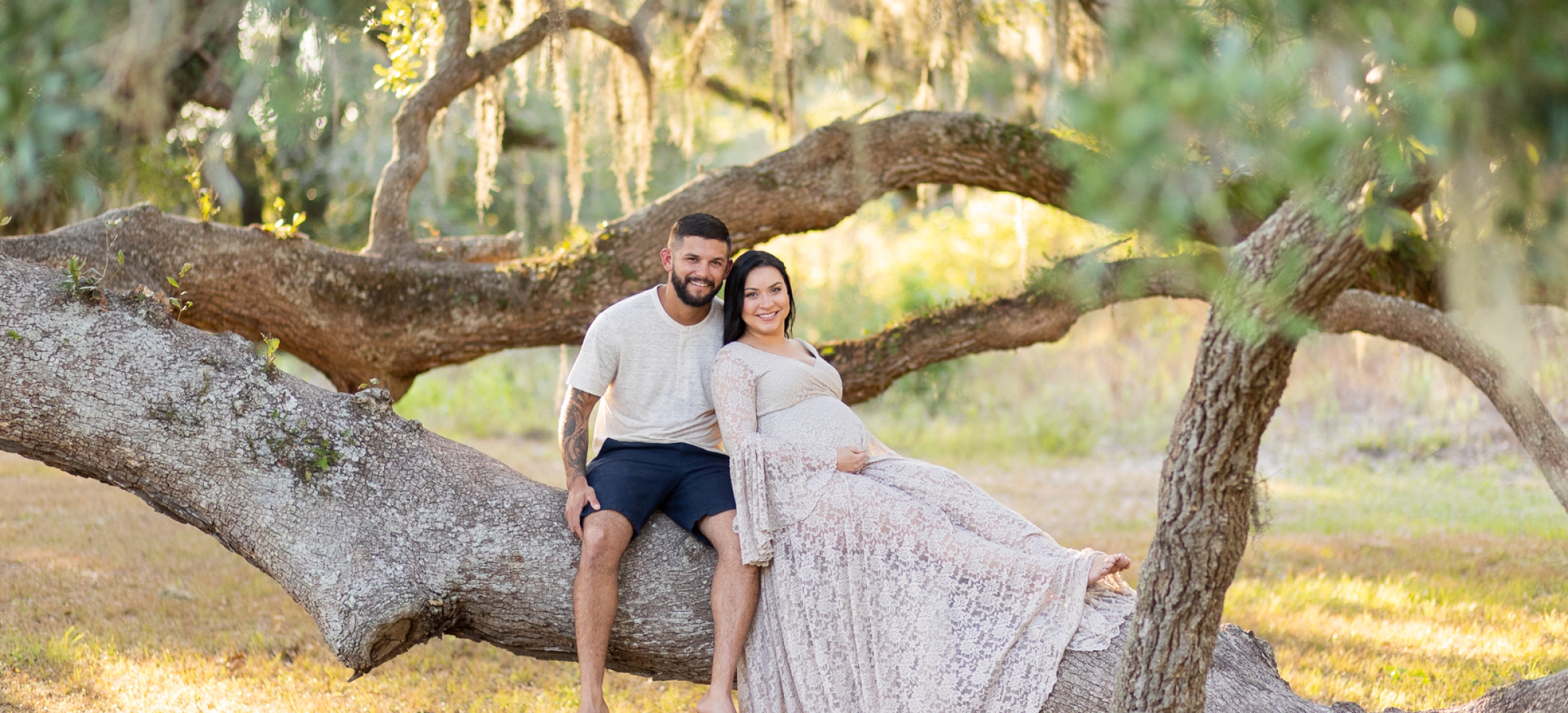 Amber & TJ Maternity Photos - Jessica Pledger Photography