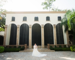Butler's Courtyard Bridal Session with Krystal - Jessica Pledger ...